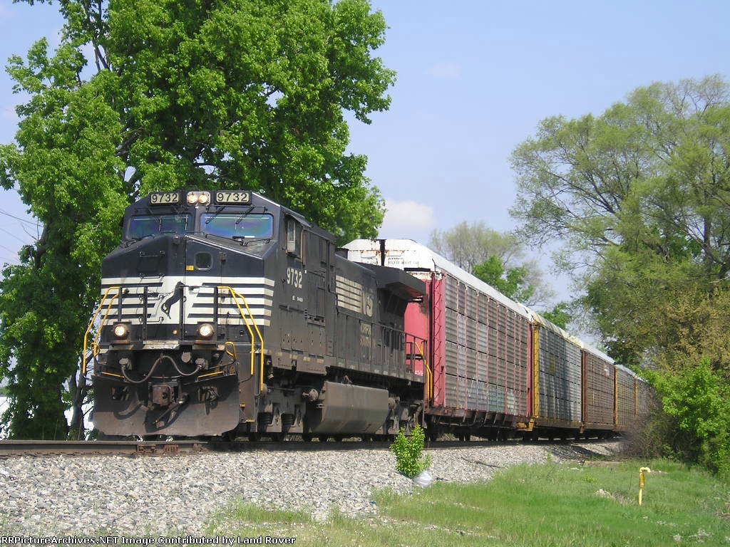NS 9732 On NS 287 Eastbound